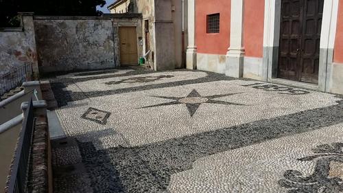 Pavimentazioni Esterne In Pietra Porfido Luserna Granito - Brero ...