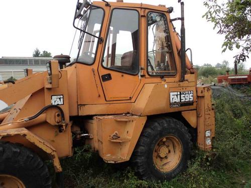 Noleggio Terna Fai 595 Turbo 4x4 Sia A Freddo Che Con Operatore - pepe ...